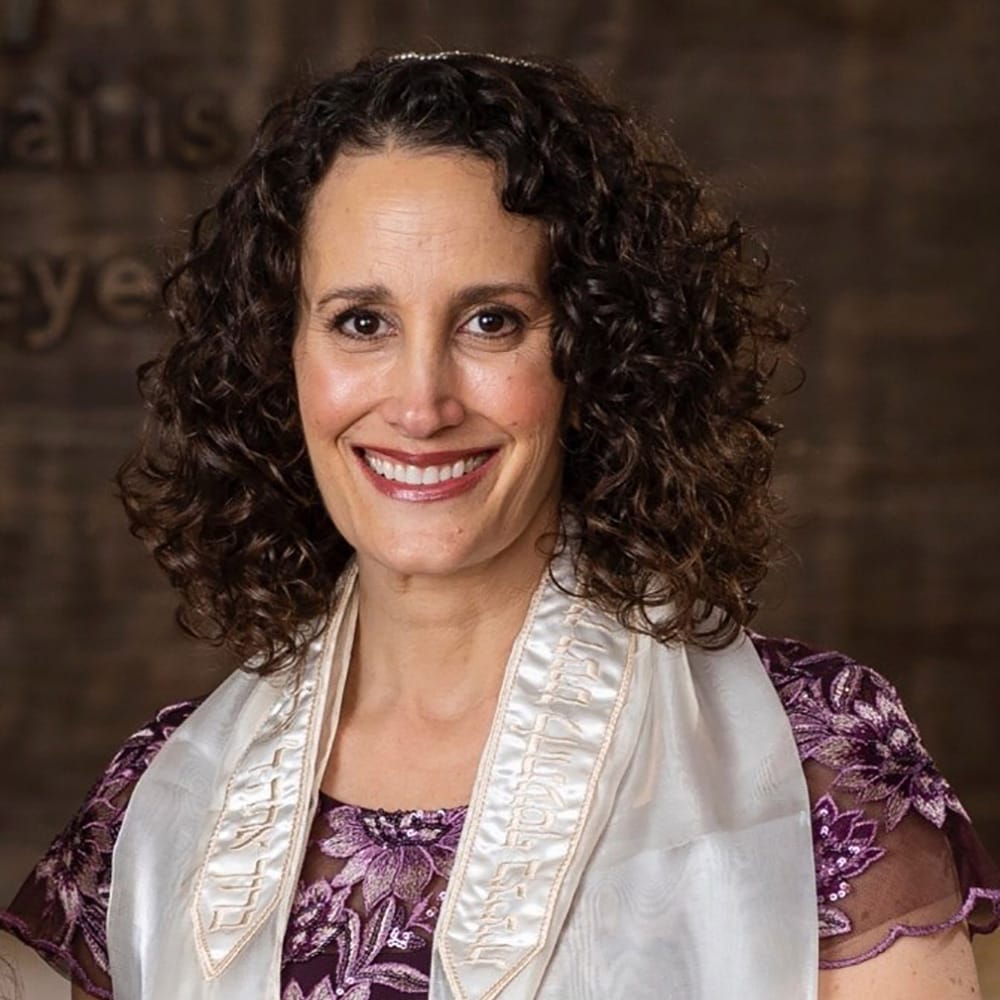 Kelly Cooper – Cantor – Temple Israel Long Beach